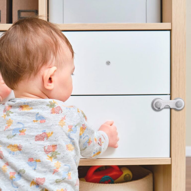 Akuku products for moms and babies